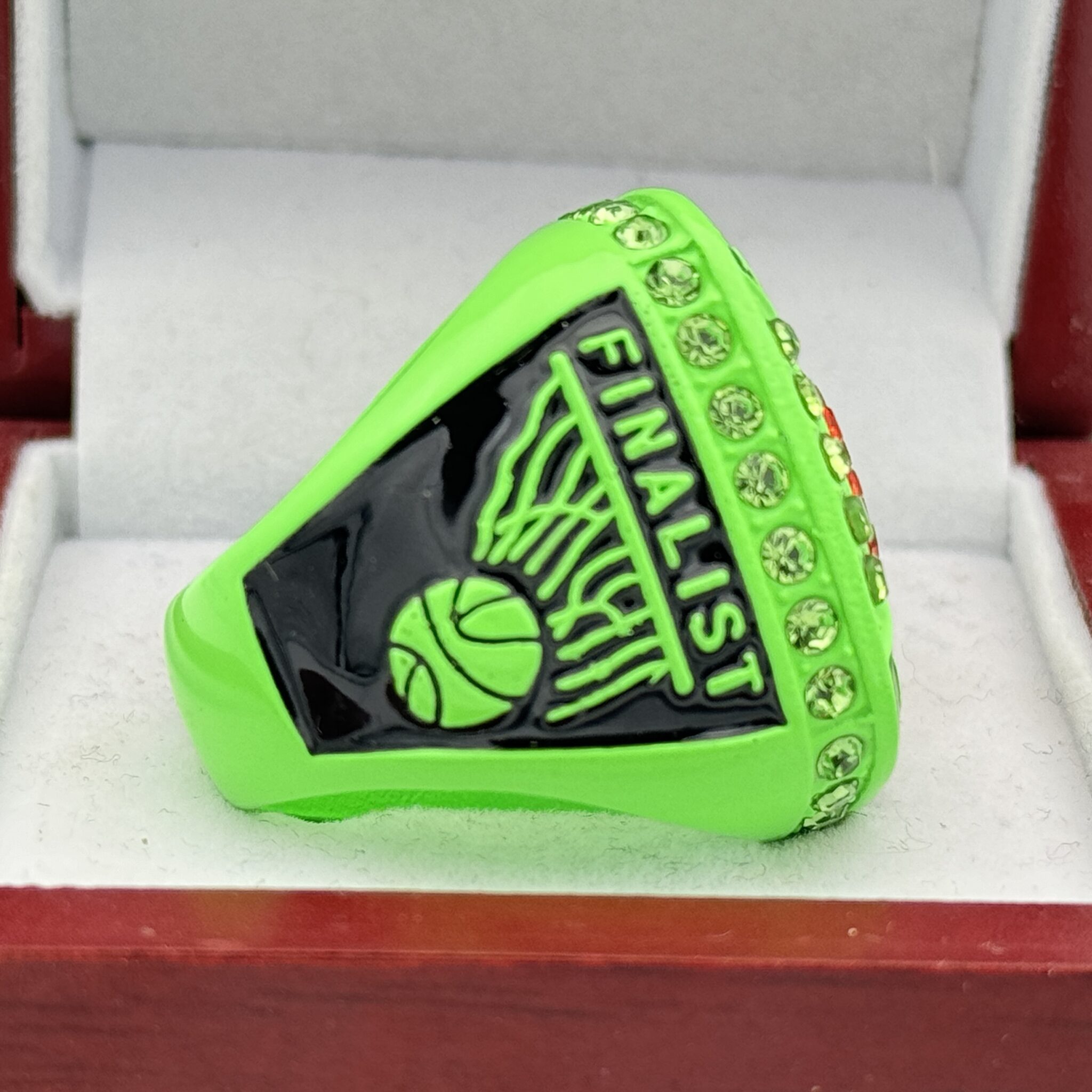 BASKETBALL RINGS - Championship Rings, Medals & Awards