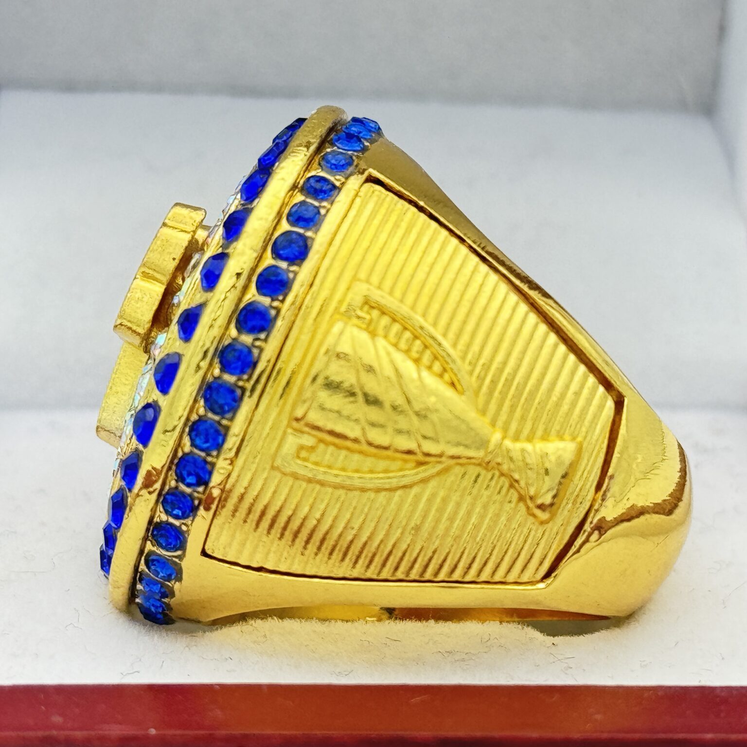 RINGS - Championship Rings, Medals & Awards