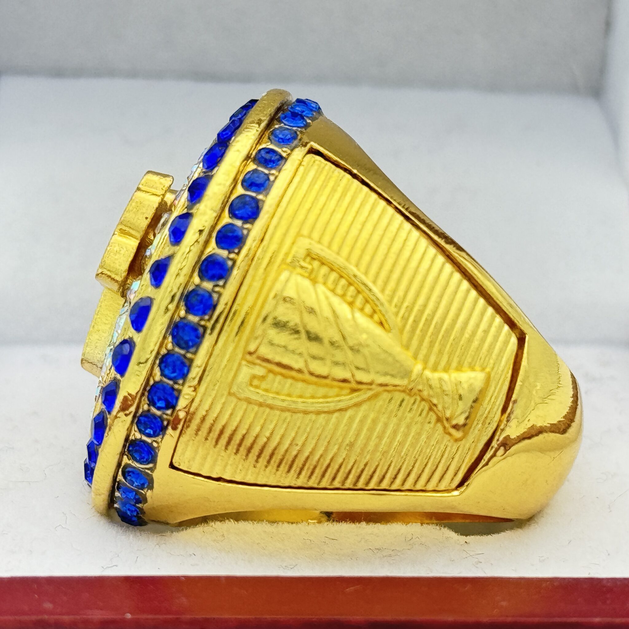 RINGS - Championship Rings, Medals & Awards