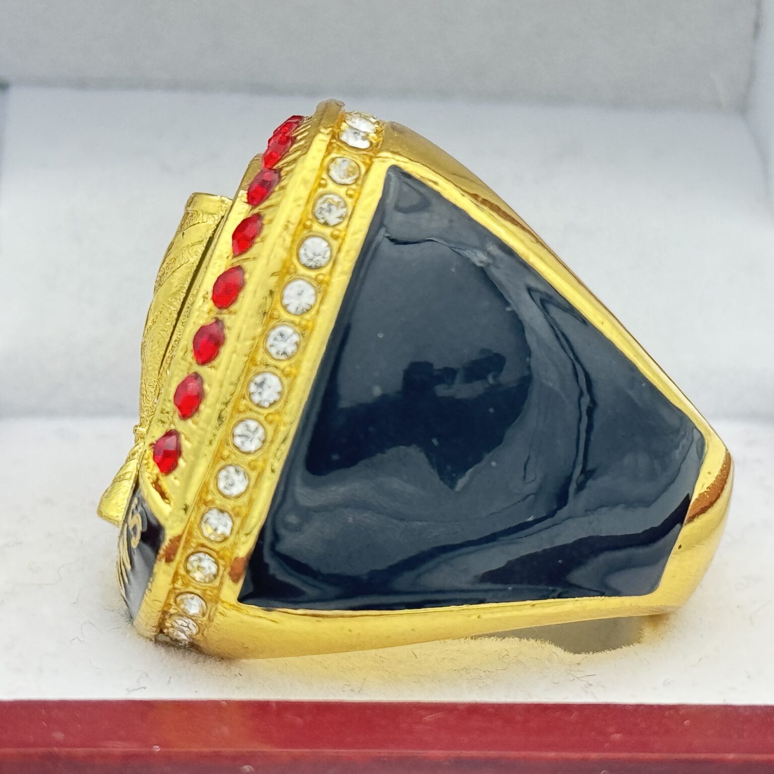 ENGRAVABLE RINGS - Championship Rings, Medals & Awards