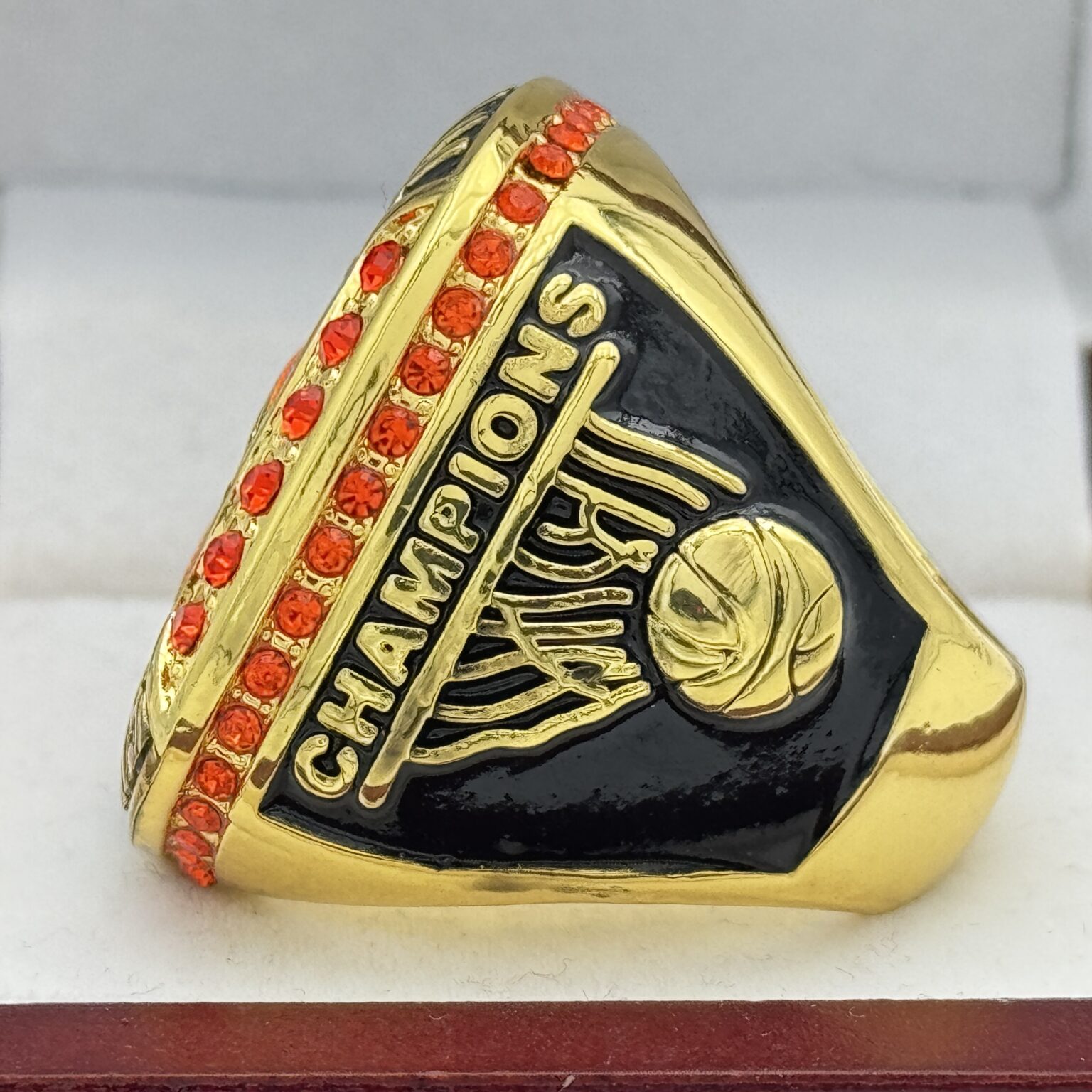 BASKETBALL RINGS - Championship Rings, Medals & Awards